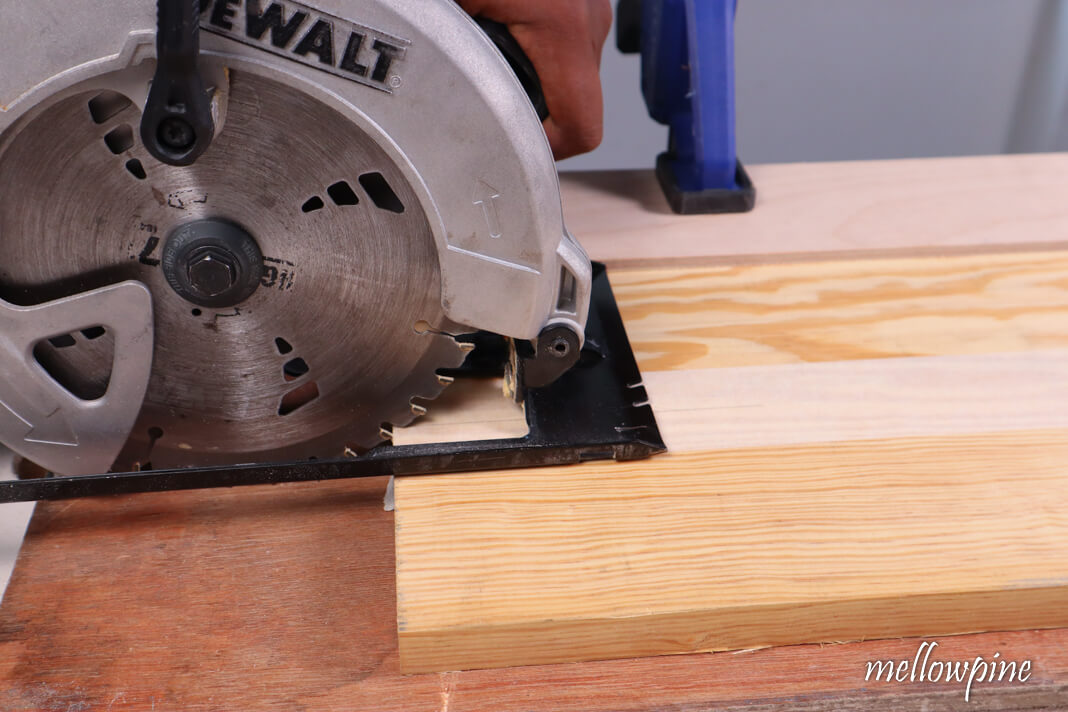 How to Make a Straight Edge with Minimal Tools [Step-by-Step] - MellowPine